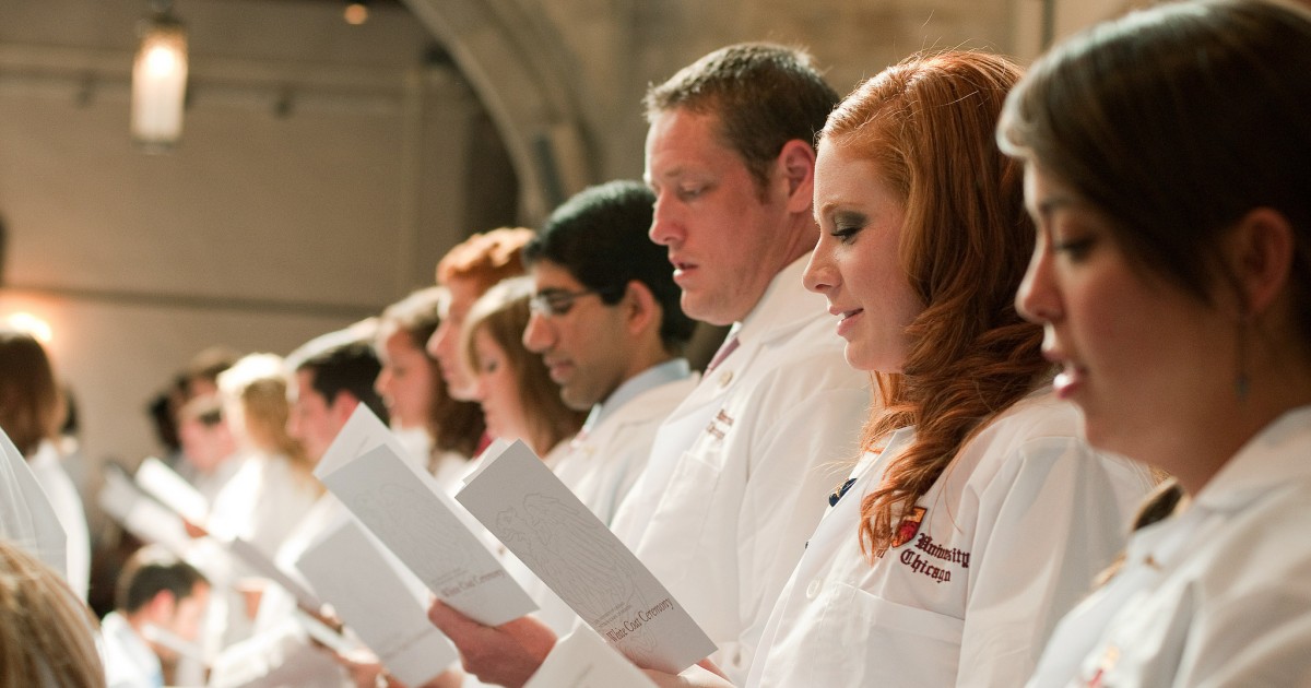 White Coat Ceremony | Pritzker School of Medicine | The University of ...